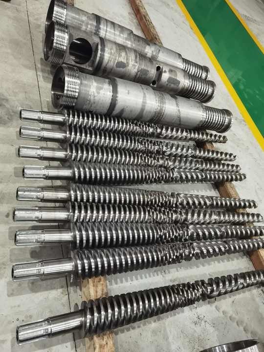 51/105 Automatic Conical Extrusion Conical Twin Screw & Barrel For Pvc ...