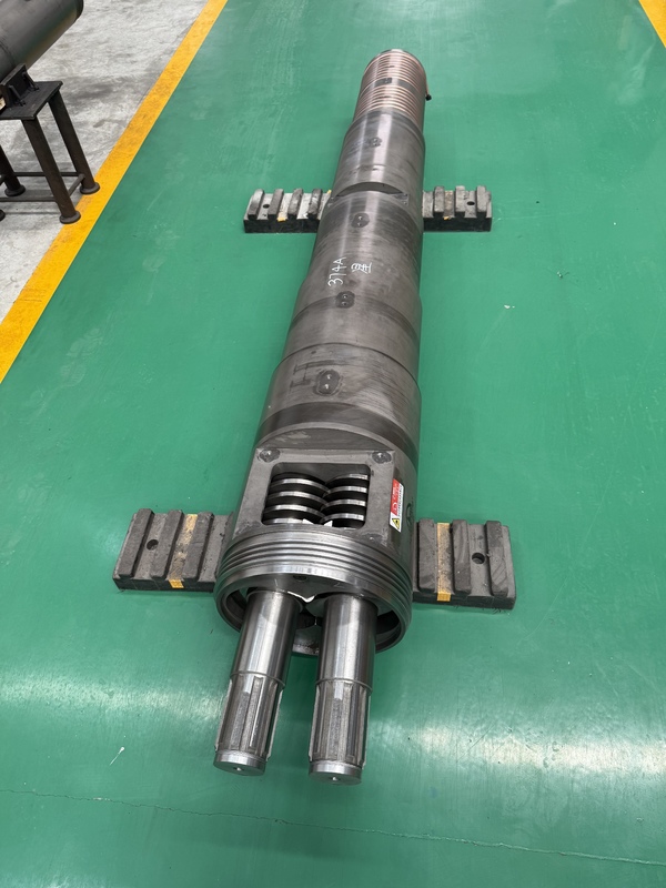 Screw Hardness HRC 58-62 and Nitriding Hardness 950-1050HV for Conical ...